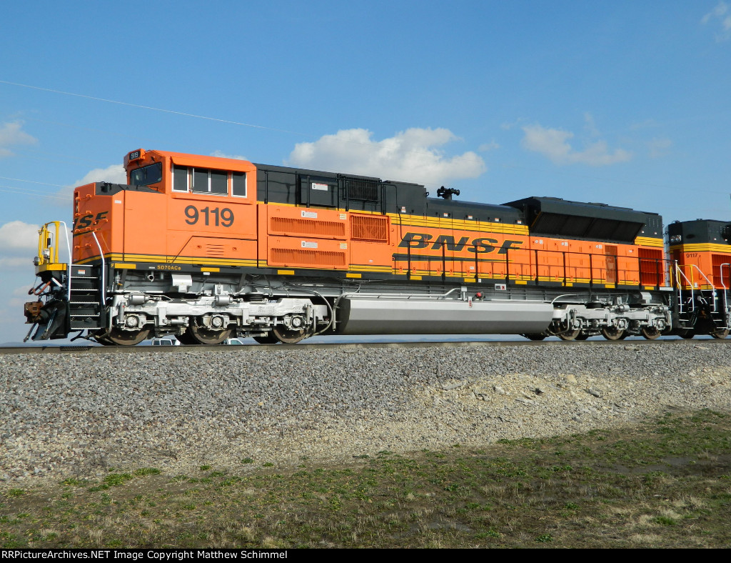 BNSF 9119 NEW ACe!